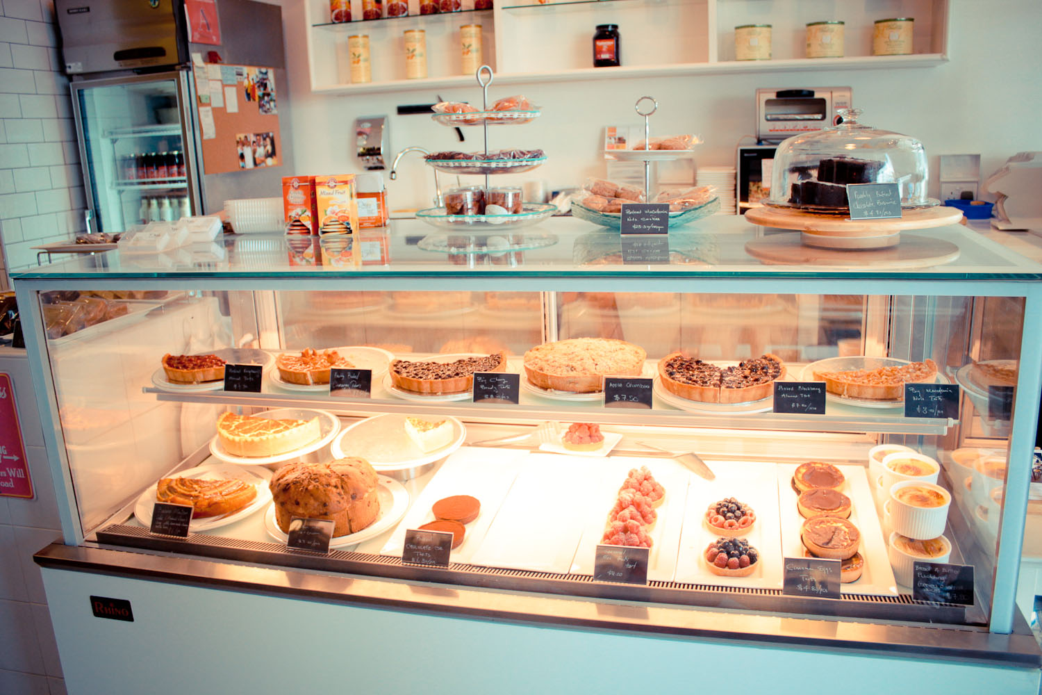 The Hungry Unicorn ♥: Skyve Elementary Bistro Bar + Drips Bakery Cafe