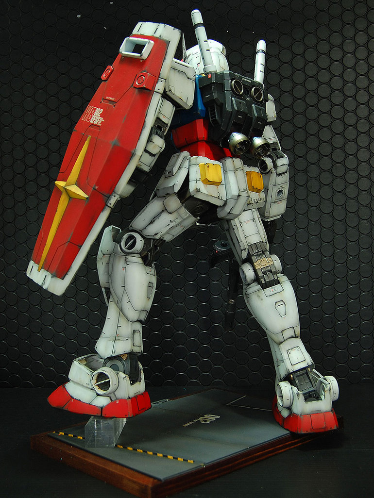 Painted Build: Mega Size 1/48 RX-78-2 Gundam