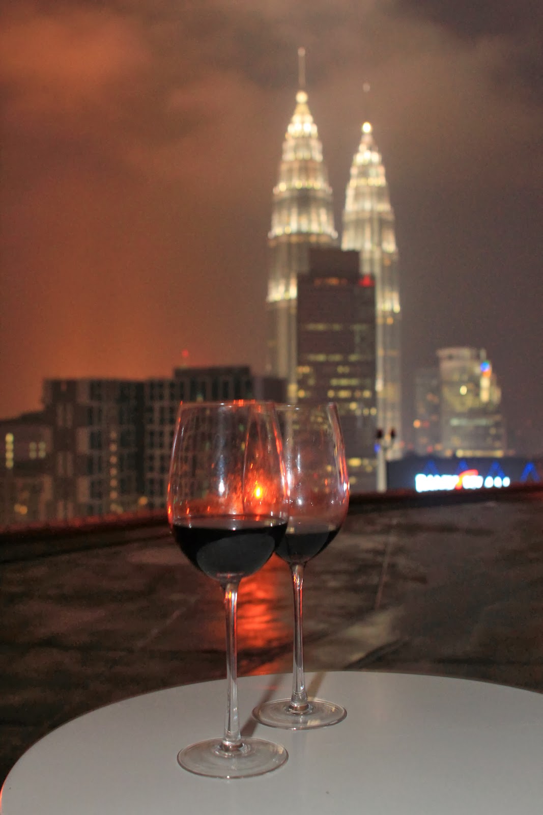 Heli Lounge Bar @Menara KH