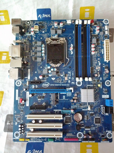 intel純正マザーDH77KCレビュー1