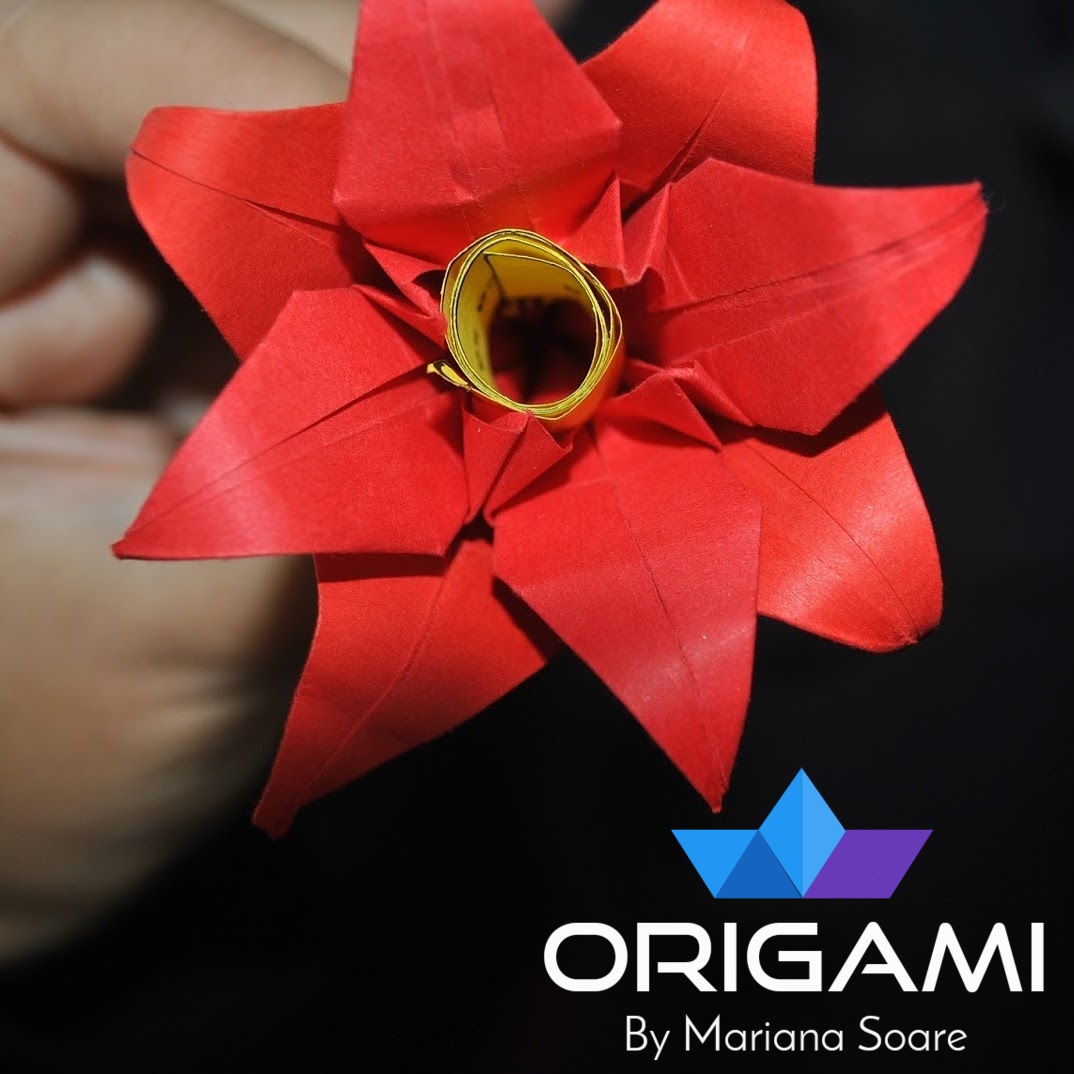Origami by Mariana Soare: Crinul Regal simbol al suveranităţii