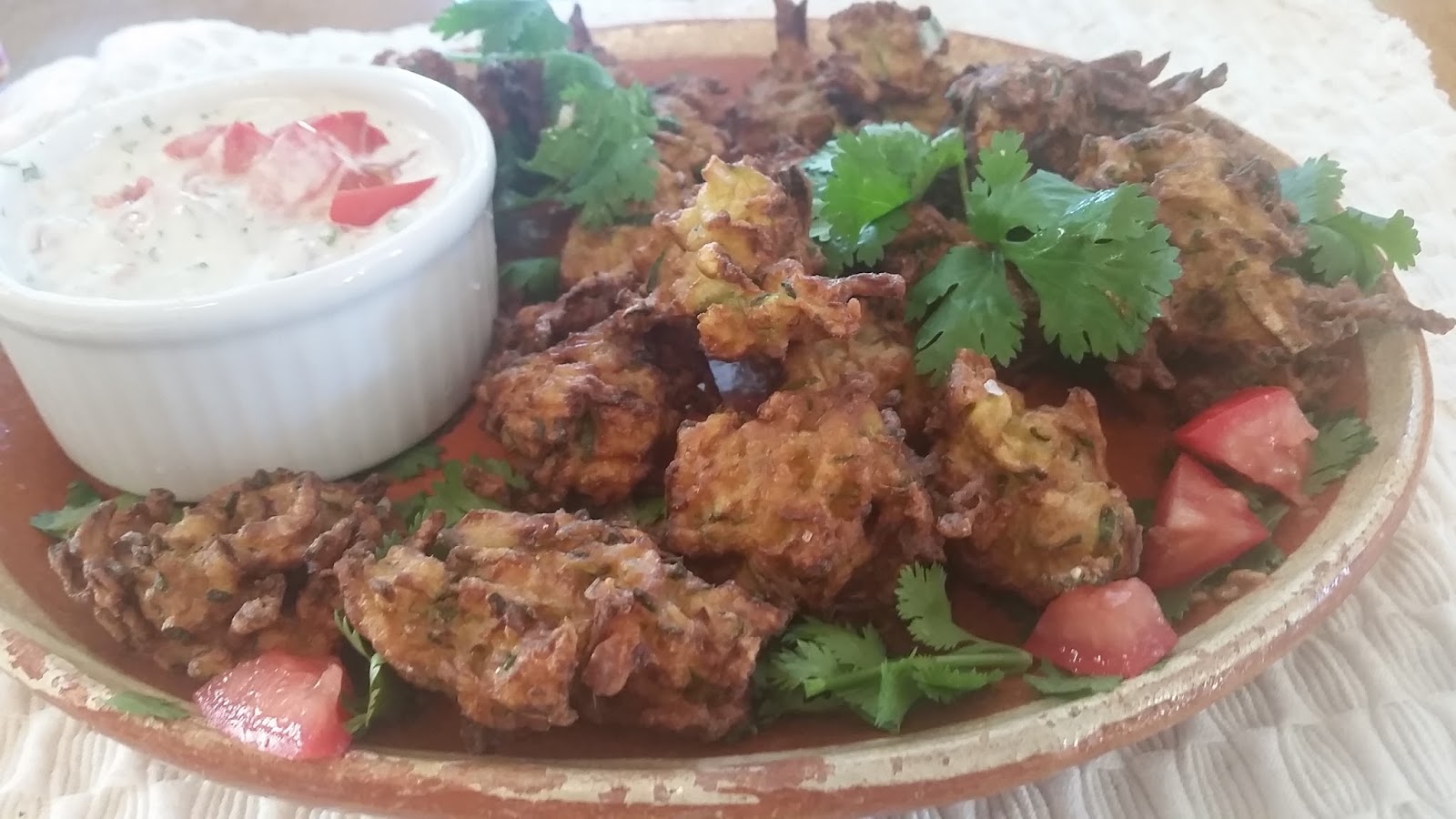 sweetcomfortkitchen: Zucchini Pakoras with Tomato Raita
