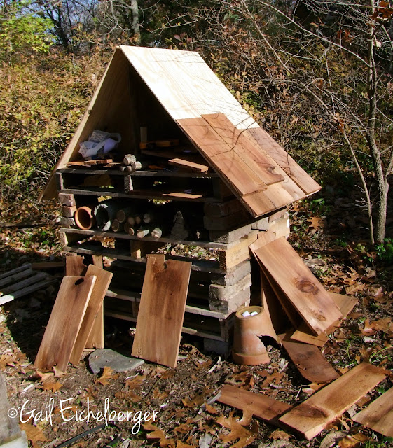 clay and limestone: The Pollinator Condo How-To