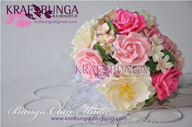 Clay flowers by Krafbunga