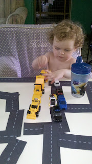 Munchkin and Bean: Construction Paper Roads