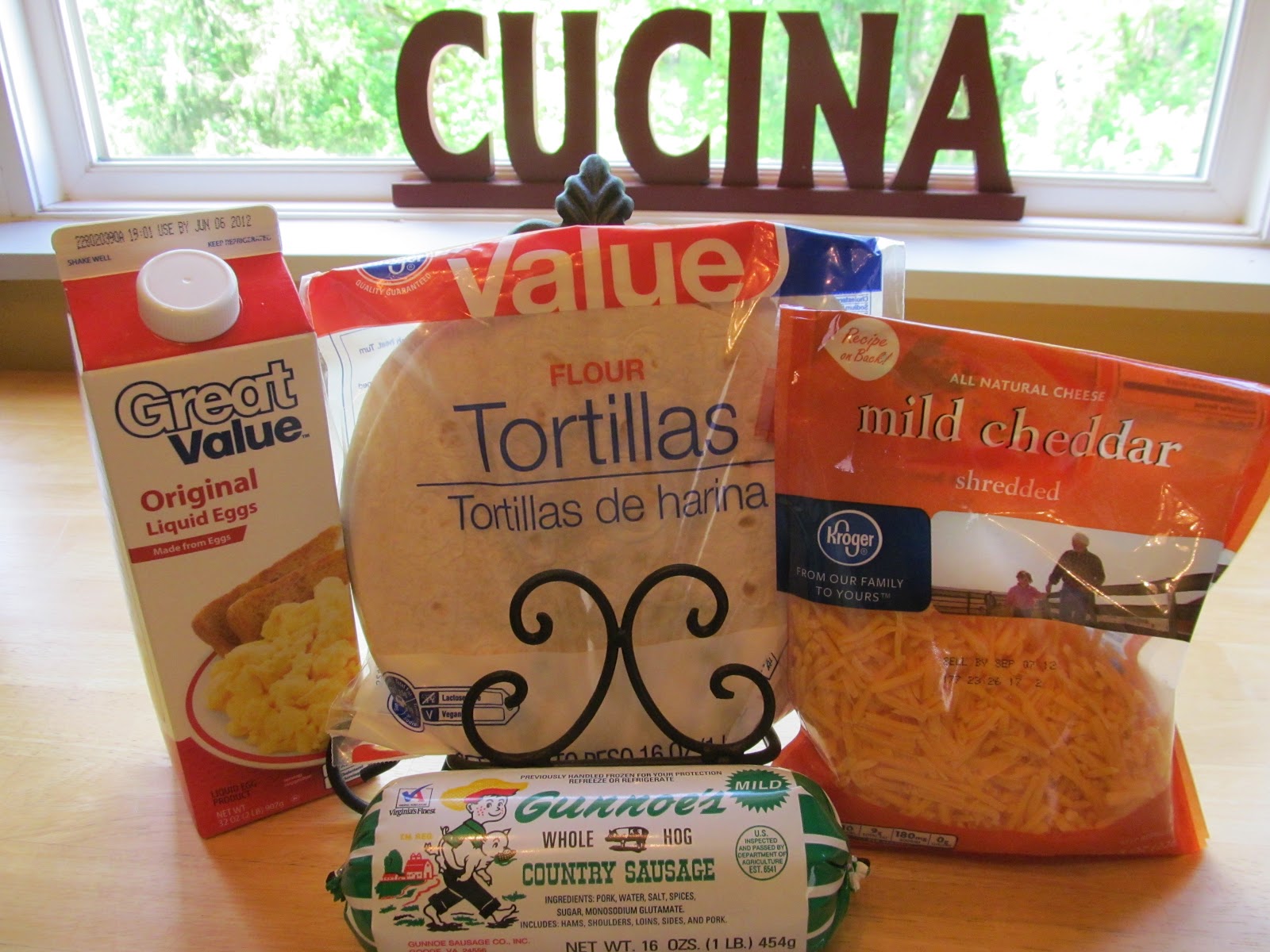 Cooking Momma-NOS: Breakfast Burritos (freezer meal)