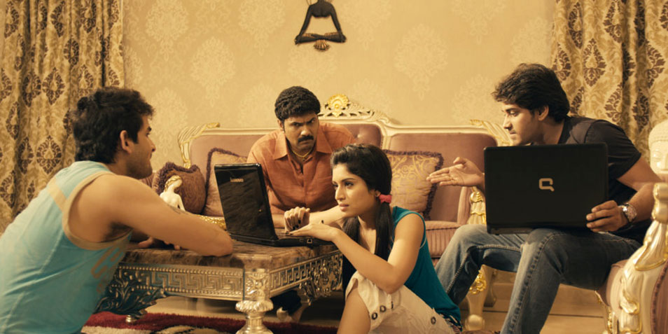 Facebook Latest Movie Stills Facebook New Movie Images|CineMa 4 InDia