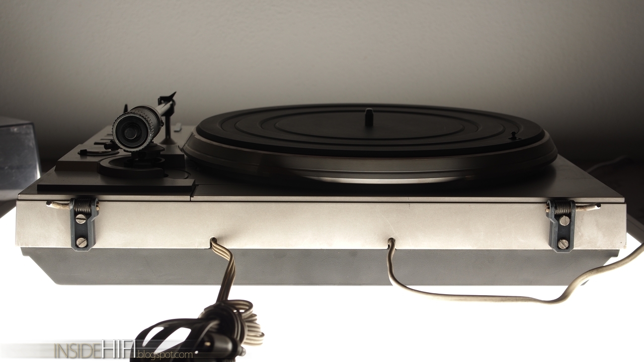 Inside Hi-Fi: Philips F 7215 (F7215/00)