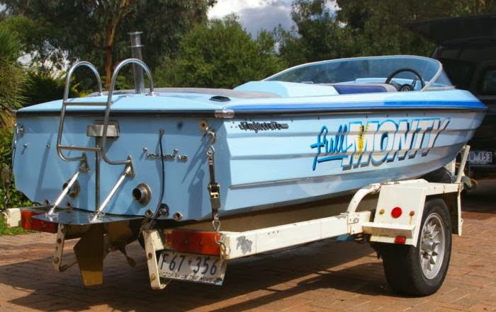 AUSSIE SKIBOATS: random; FLIGHTCRAFT PHANTOM