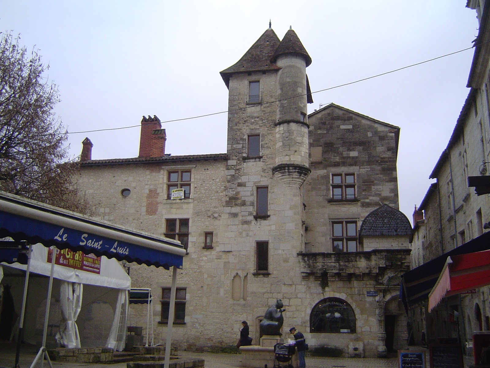 Barcelona - Cádiz por el Báltico: Périgueux, Bordeaux, FR. Dando tumbos ...