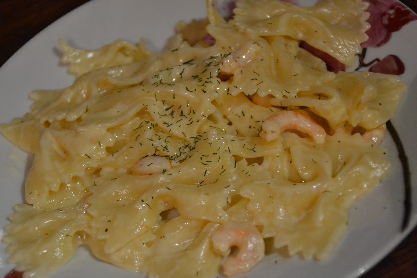 Cooking is my passion!: Farfalle kreveti-vahukoore kastmes