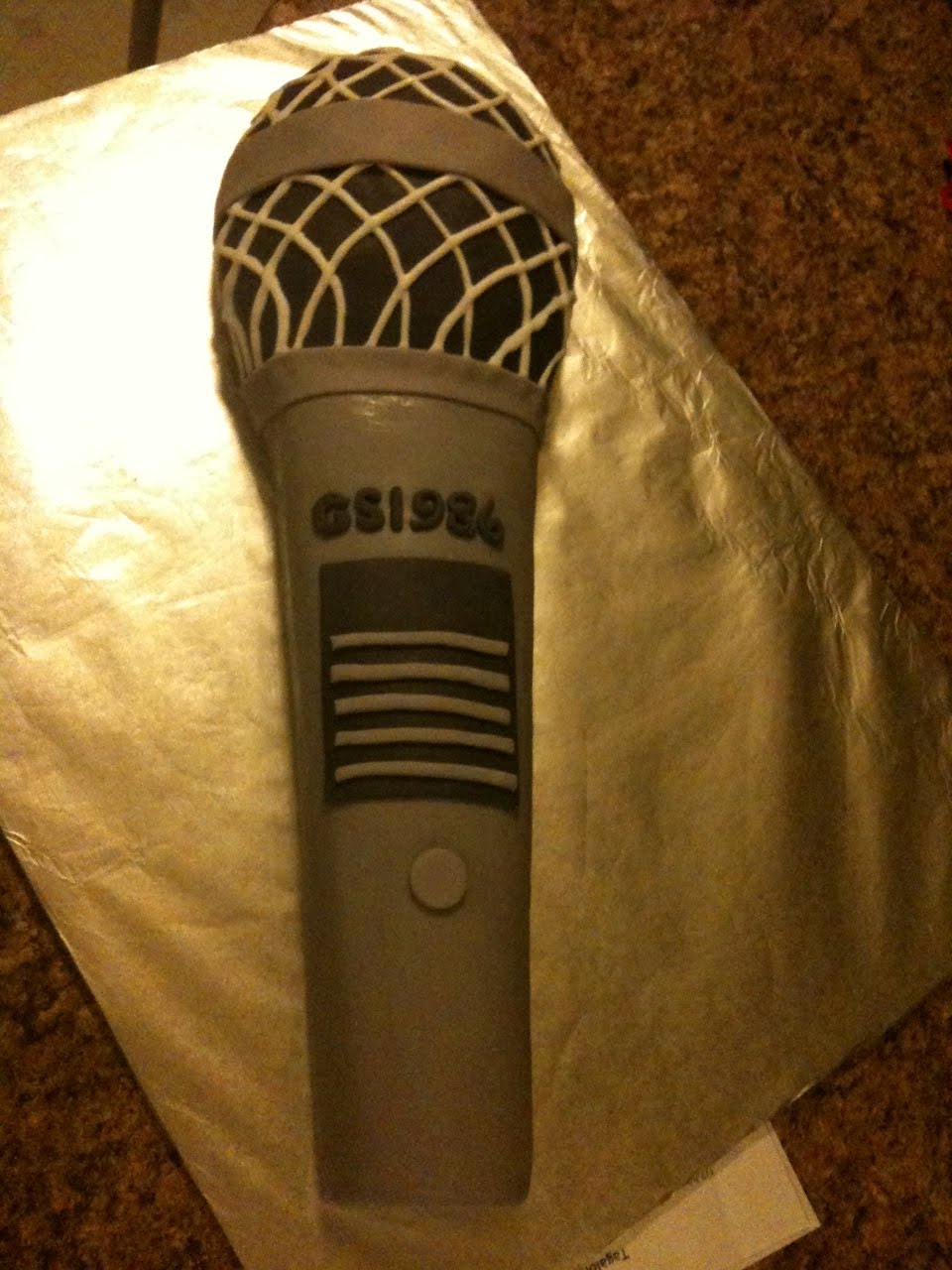 Your Happy Baker: Microphone Cake for Suprise 25th Birthday Party