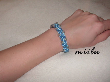 ilusionate con miilu: Pulsera macramé azul