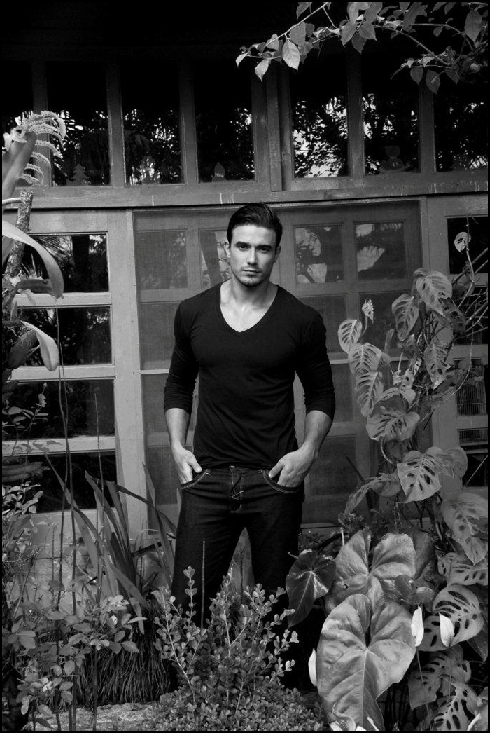 Side Of Man: LUCAS GIL by DIDIO