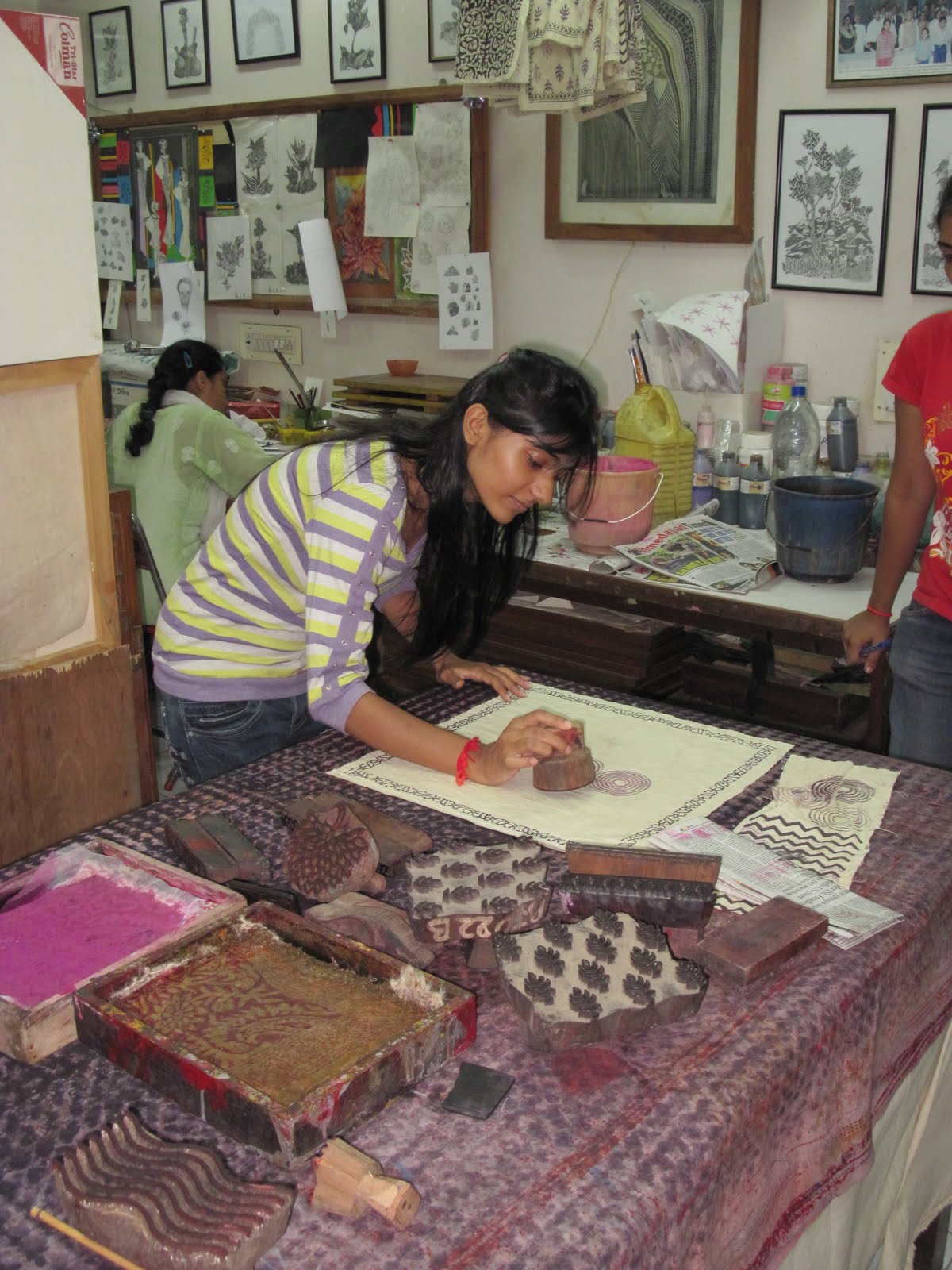 GANDHI GIFT TEXTILE."Textile Design Workshop" by GIFT Gandhi NGOs ...