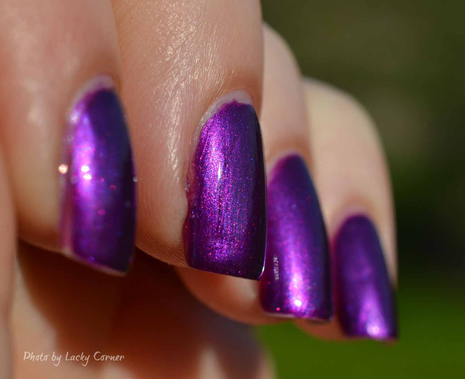 Lacky Corner: Zoya - Hope