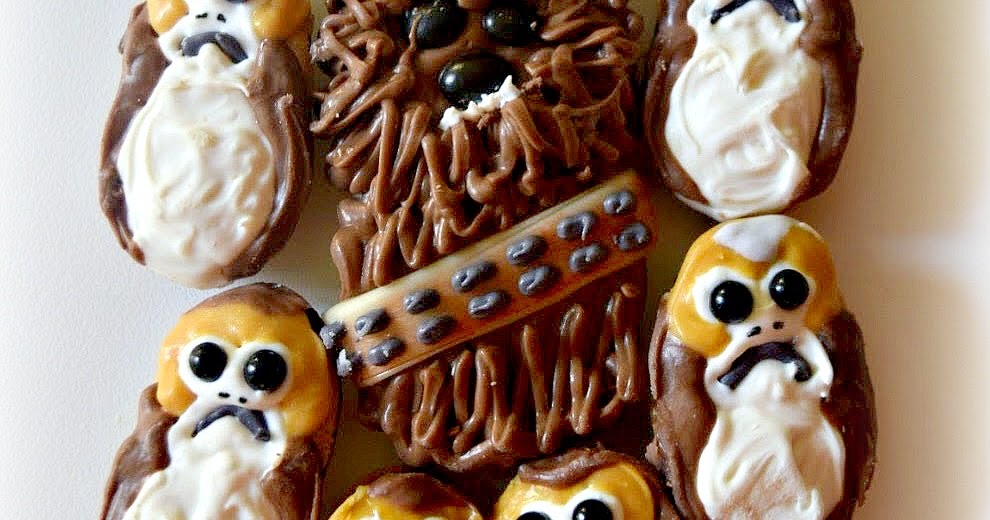 Sugar Swings! Serve Some: Star Wars - The Last Jedi Chewbacca & the ...