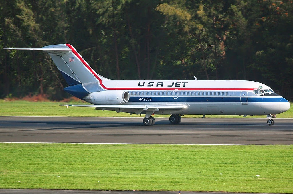 Douglas DC-9-10/20 Jet: USA Jet Airlines Douglas DC-9-15RC N195US