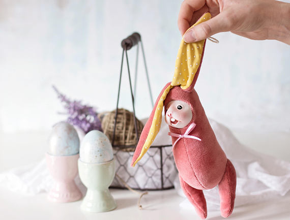 A moment of crafts: Catching fluffy Easter bunnies