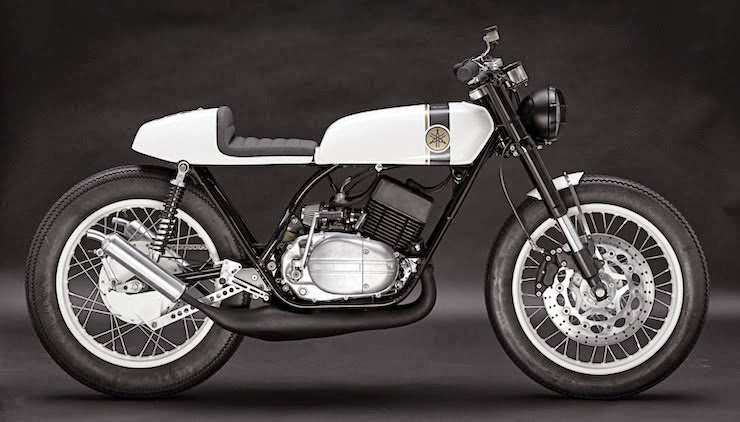 Racing Cafè: Yamaha RD 250 Cafè Racer by Patrick Sauter
