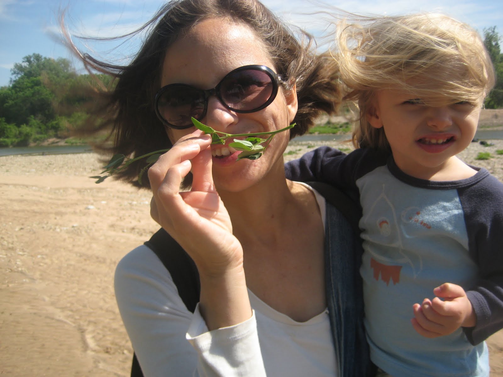 Get your mess on!: A glorious walk to the river with Ginger Webb!