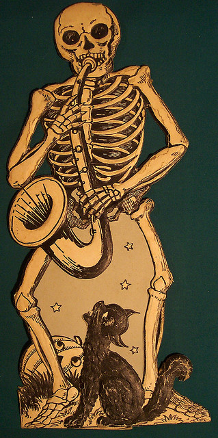 A Nostalgic Halloween: Vintage Skeleton Die Cut