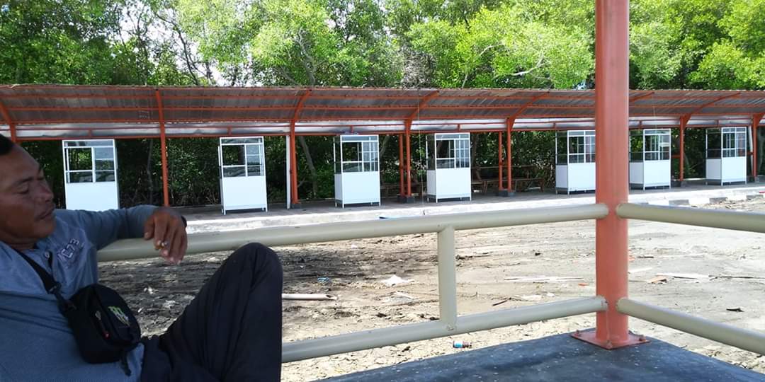 PANTAI TIRIS PABEAN INDRAMAYU - Indramayu Tradisi