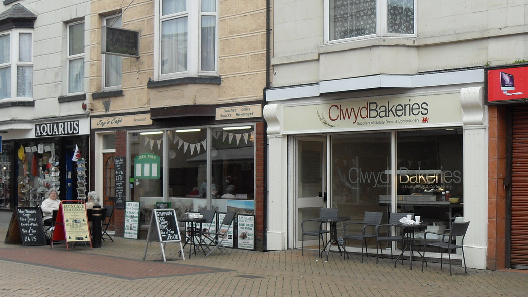 Rhyl Life: MONDAY MEANDER