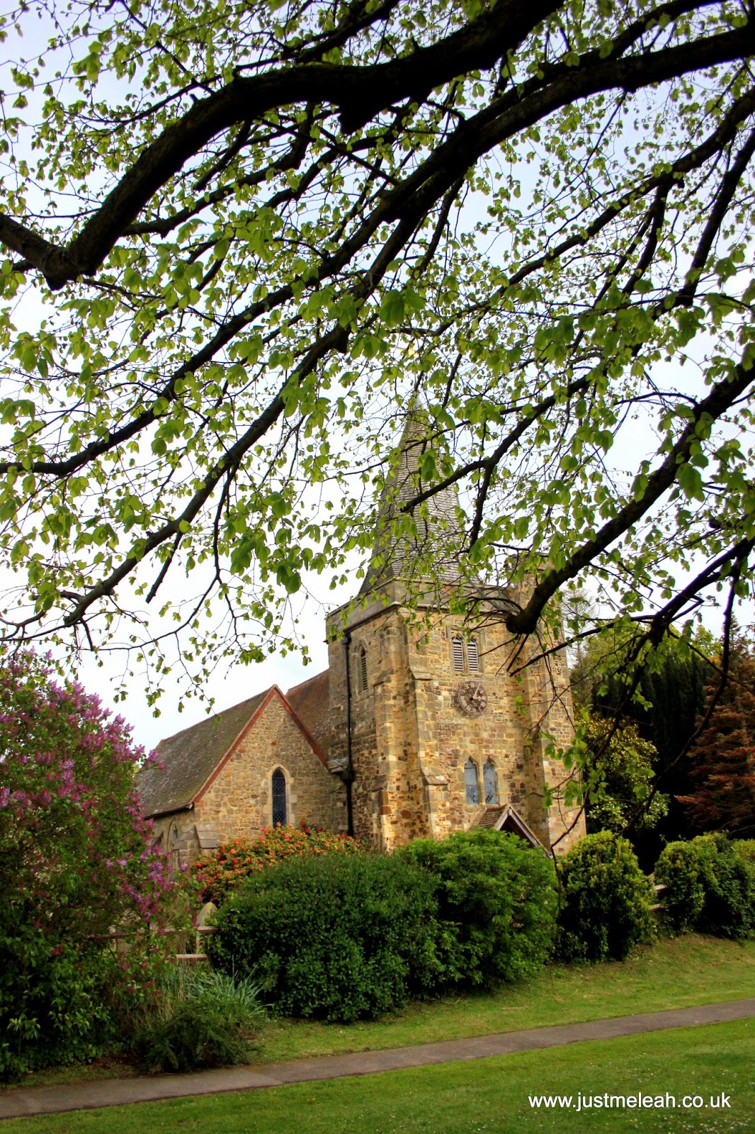 Ewhurst Green - Love Leah