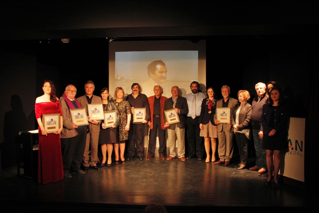 HAN TİYATROSU: ÜNAL GÜREL'İ ANMA GECESİ