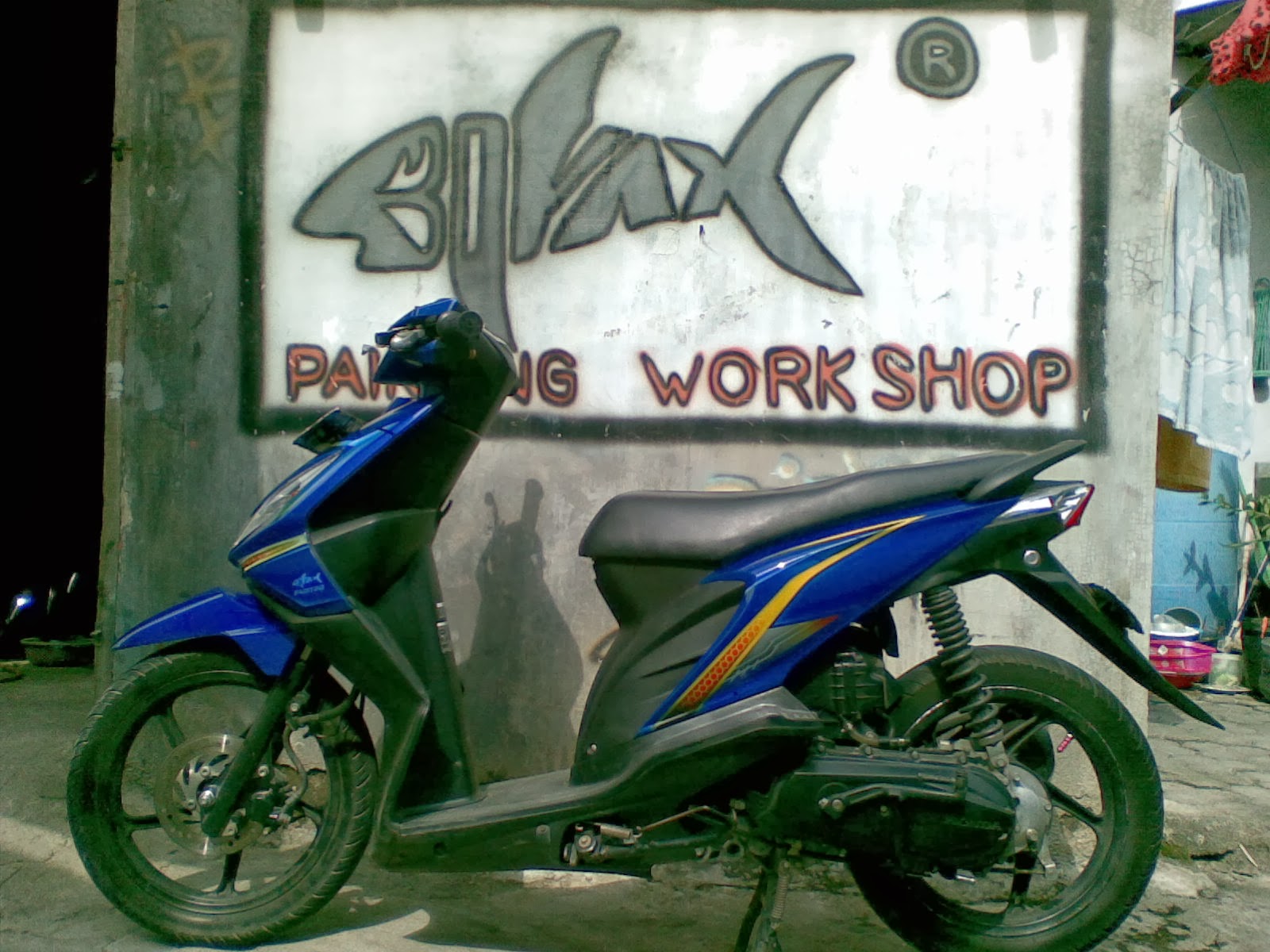 BOYAX PAINTING WORKSHOP: AIRBRUSH GRAFIS BUAT MOTOR