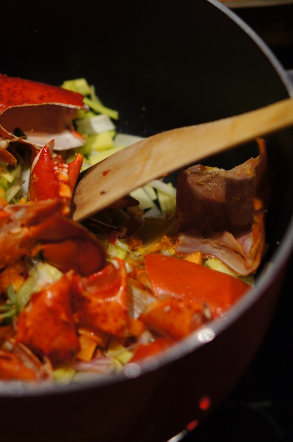 Lumo Lifestyle: Hummerikeitto vanilja-aioilin kera/ Lobster bisque with ...