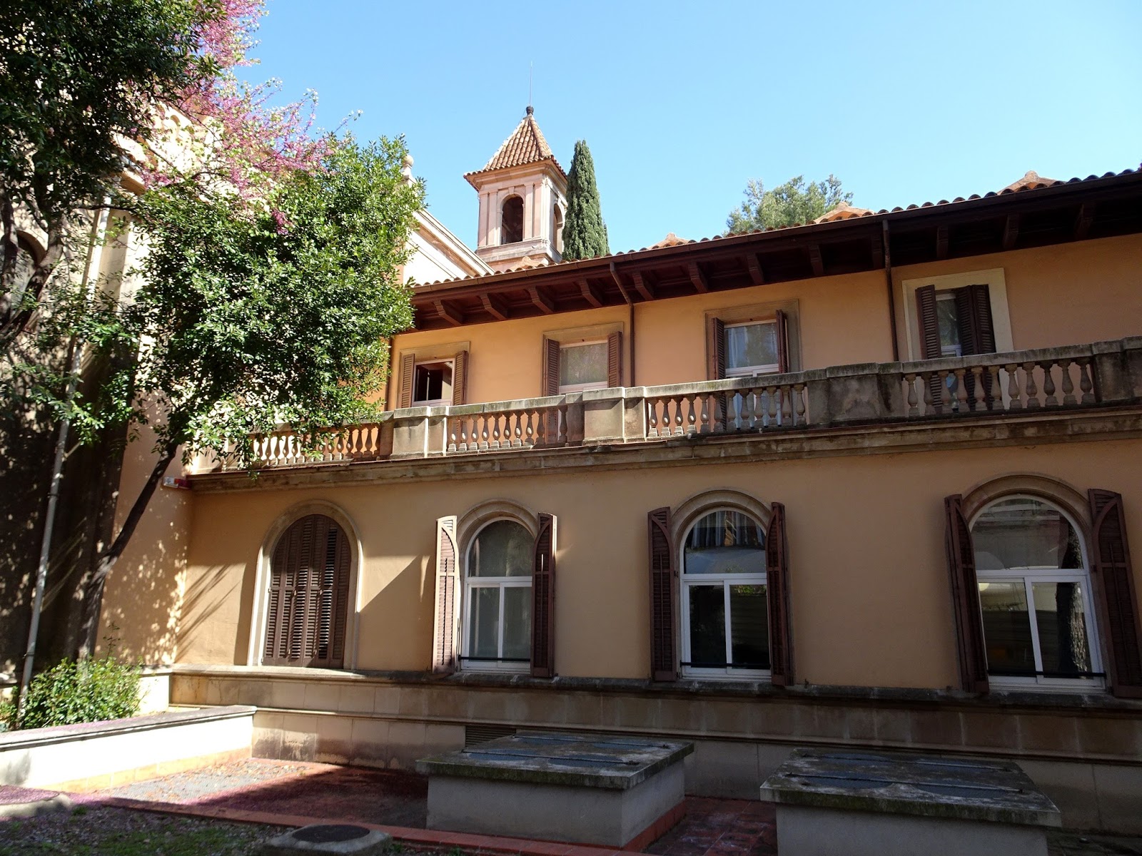 Redescubriendo Barcelona y más allá: 07/04/2017 Torre Girona