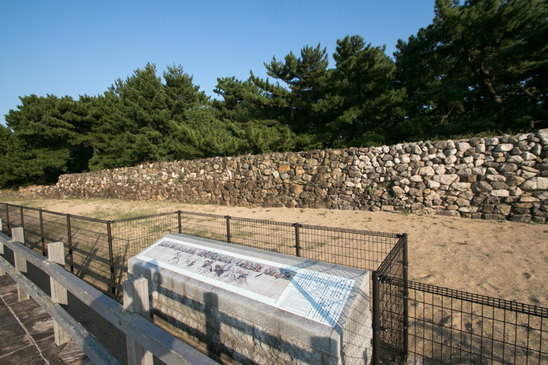 Mizuki Fort -Three large protective walls in Japanese history- | Japan ...