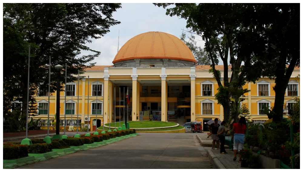 Kidapawan City Hall and Town Proper