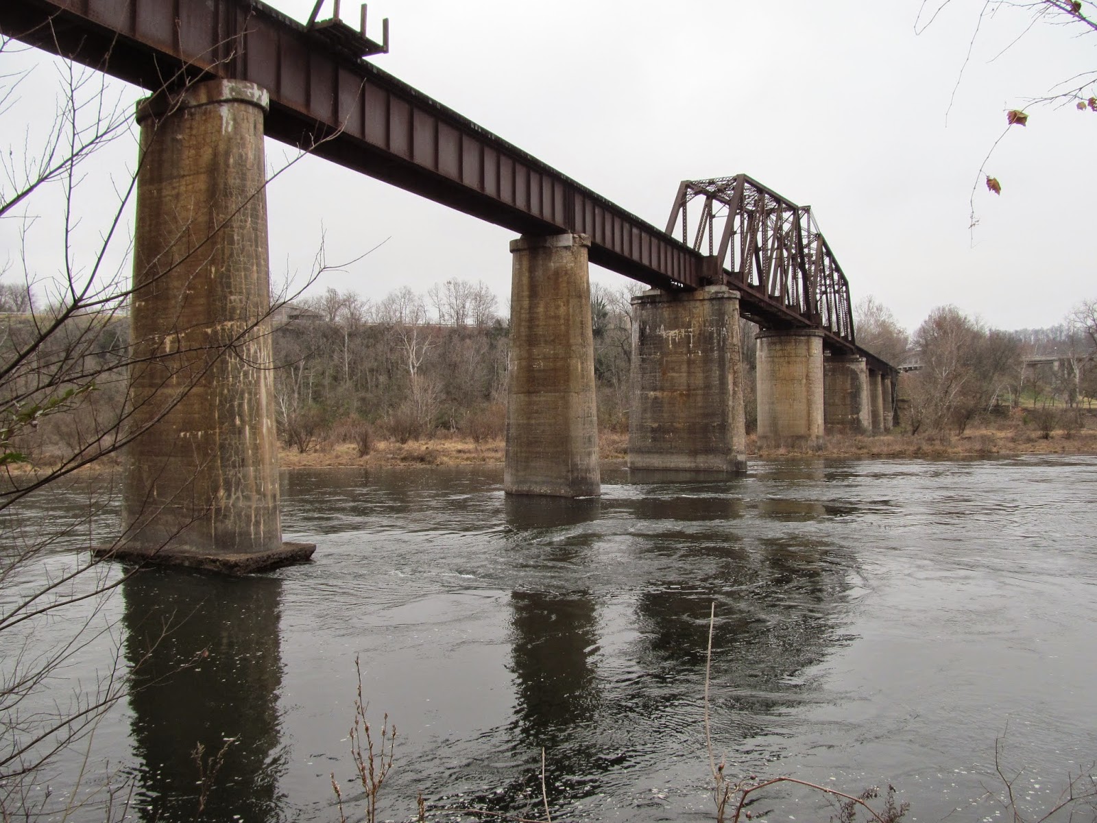 Ozarks' History: Cotter Railroad Tunnel Progress 112 Years Ago