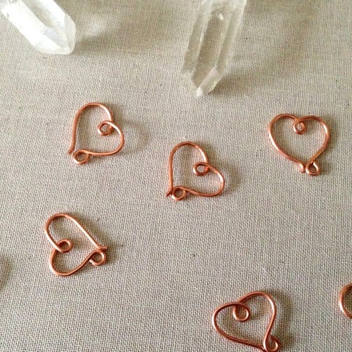Lisa Yang Jewelry : Free Tutorial: Wire Heart Clasp