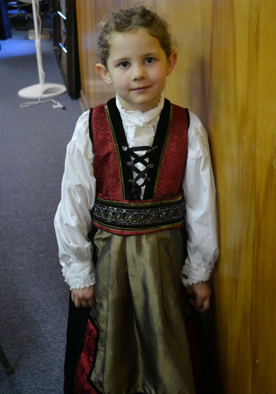 Run 'n Stitch: The Bunad