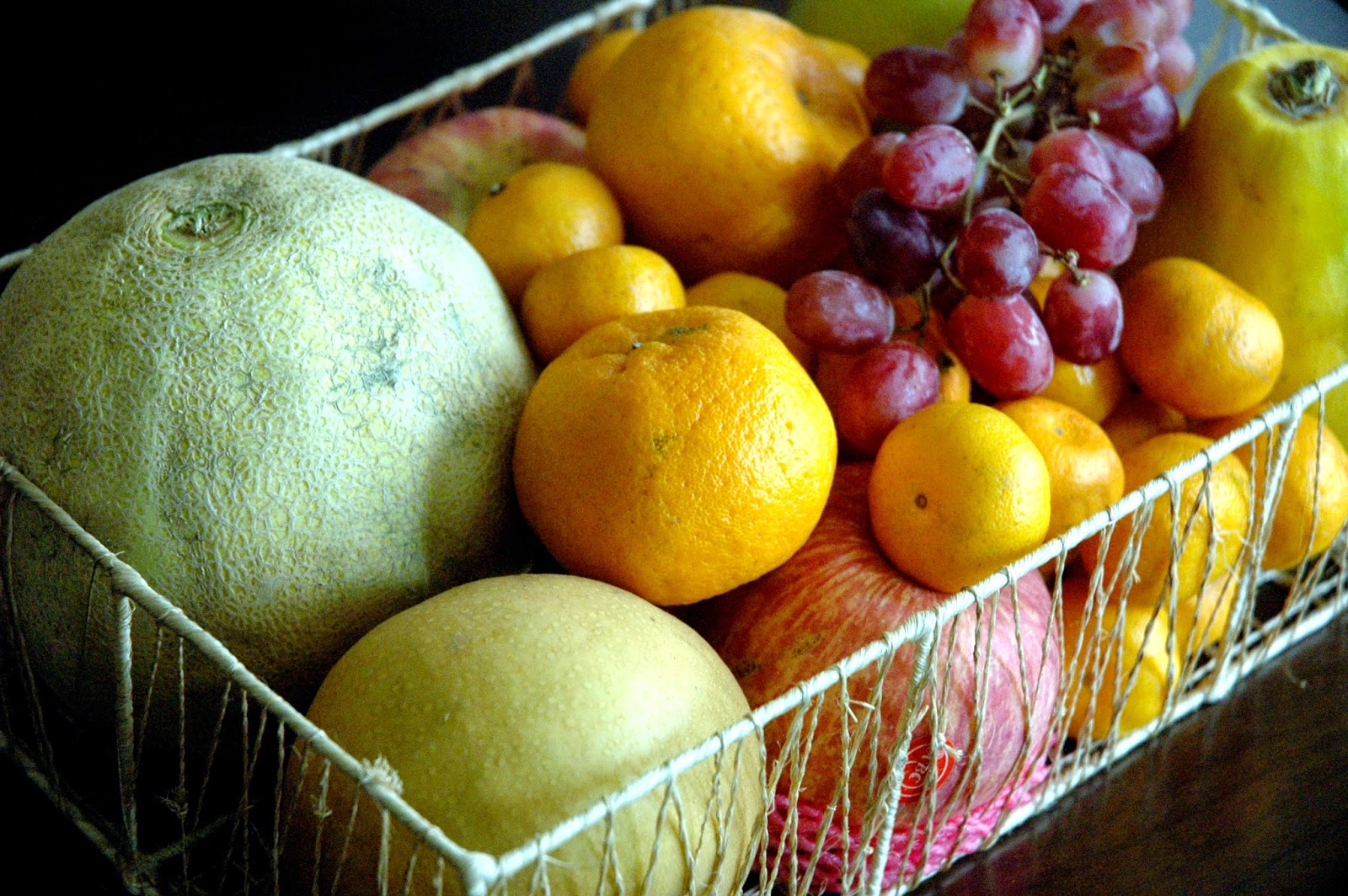 DUDE FOR FOOD: Prosperity and Health with Lucky Fruits for the New Year