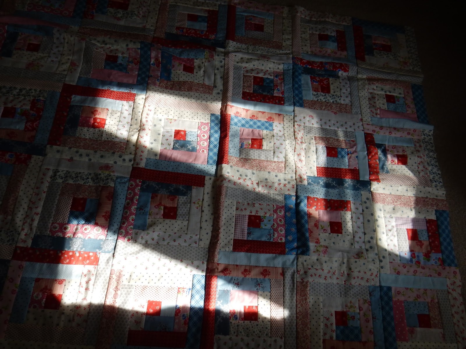 Prairie's Edge Farm: Scrappy Log Cabin Quilt and Pin Cushion