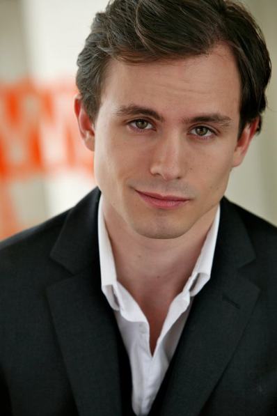 Pretty Little Liars: Johnny już wcześniej w serialu?