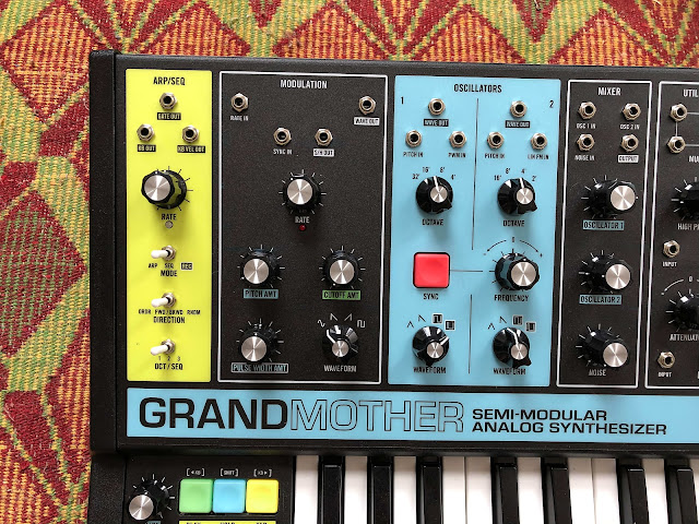 MATRIXSYNTH: Moog Grandmother 32-Key Semi-Modular Analog Synthesizer