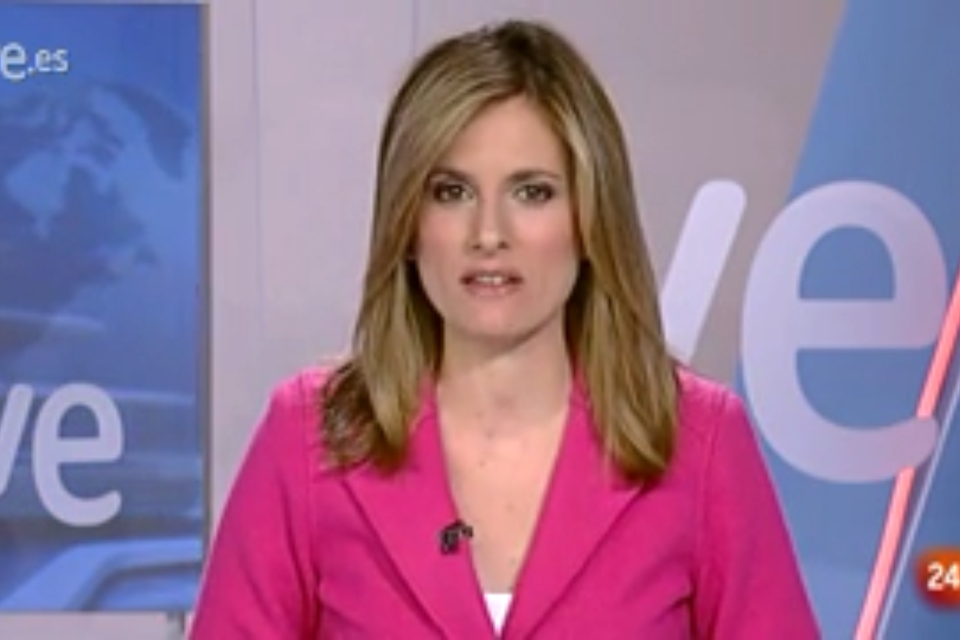 vuesalatele: 2012 01 02 @06H45 - ANA ROLDAN, TVE 24H, TELEDIARIO MATINAL
