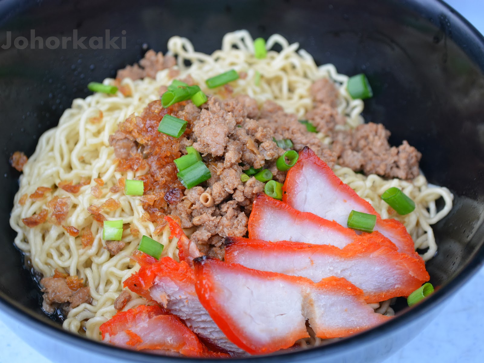 Sarawak Kolo Mee outside Sutera Mall, Johor Bahru |Johor Kaki Travels ...