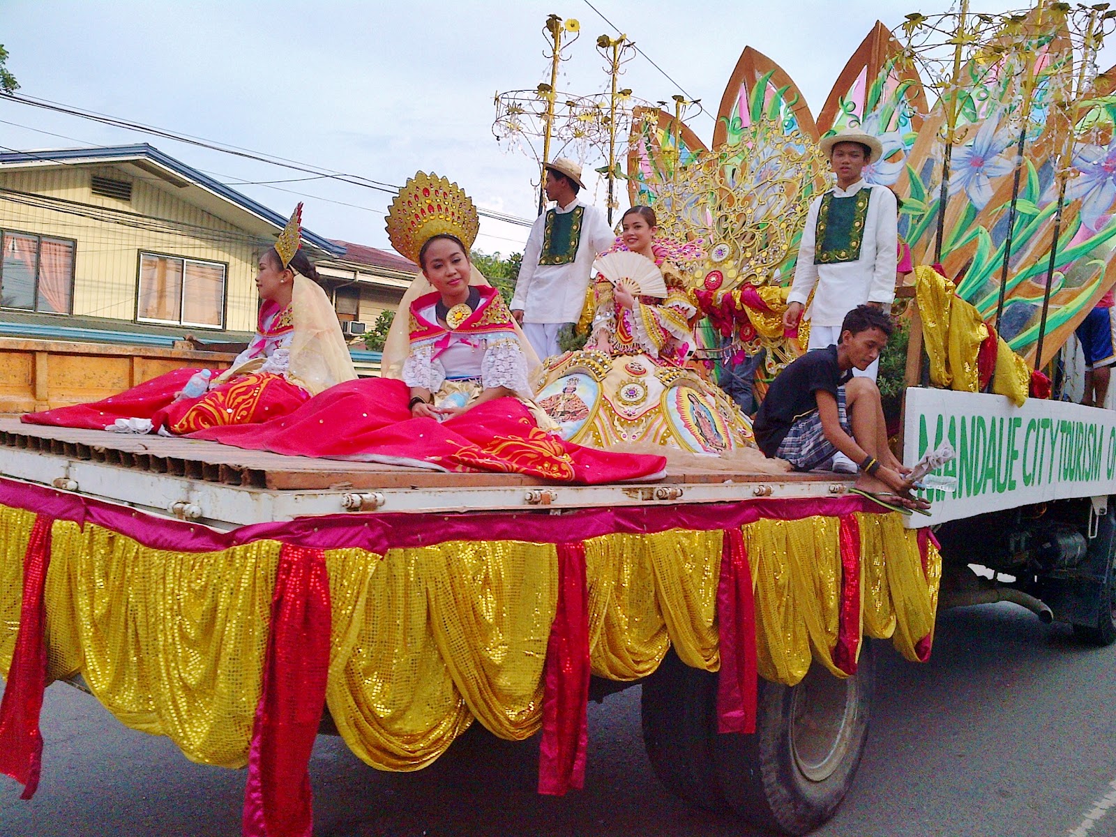Plate, Places, and People: Mandaue City Charter Day Parade