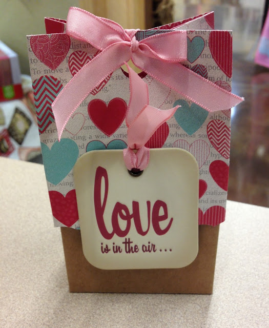 Desiree's Craftroom: Love is In The Air