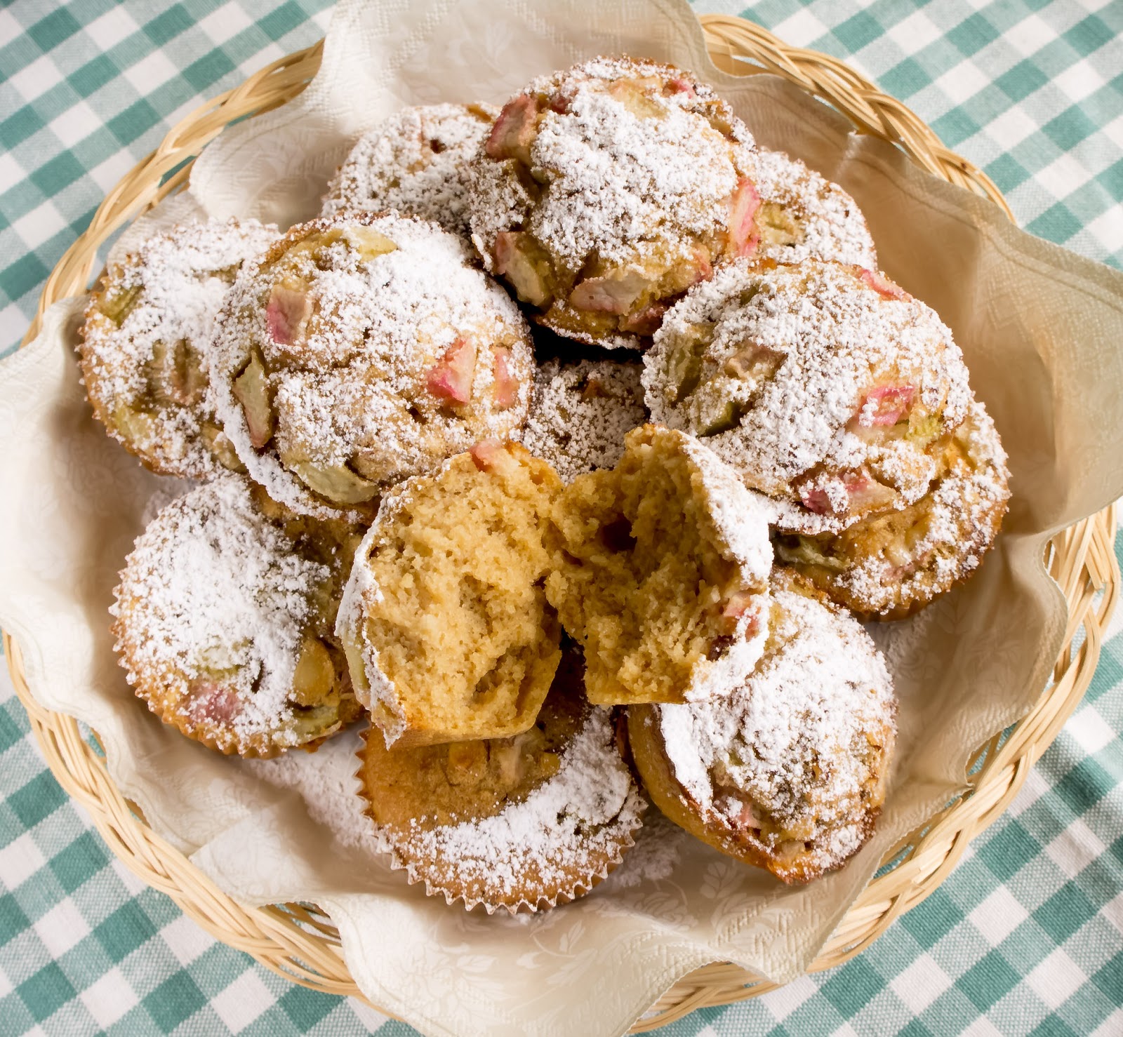 Silja, Food & Paris: Rabarbrimuffinid (nisujahuta)