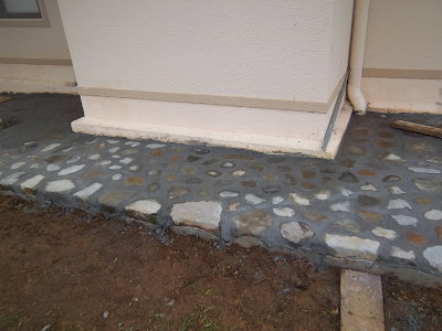 T.R. Services S.A.: Rock In Concrete