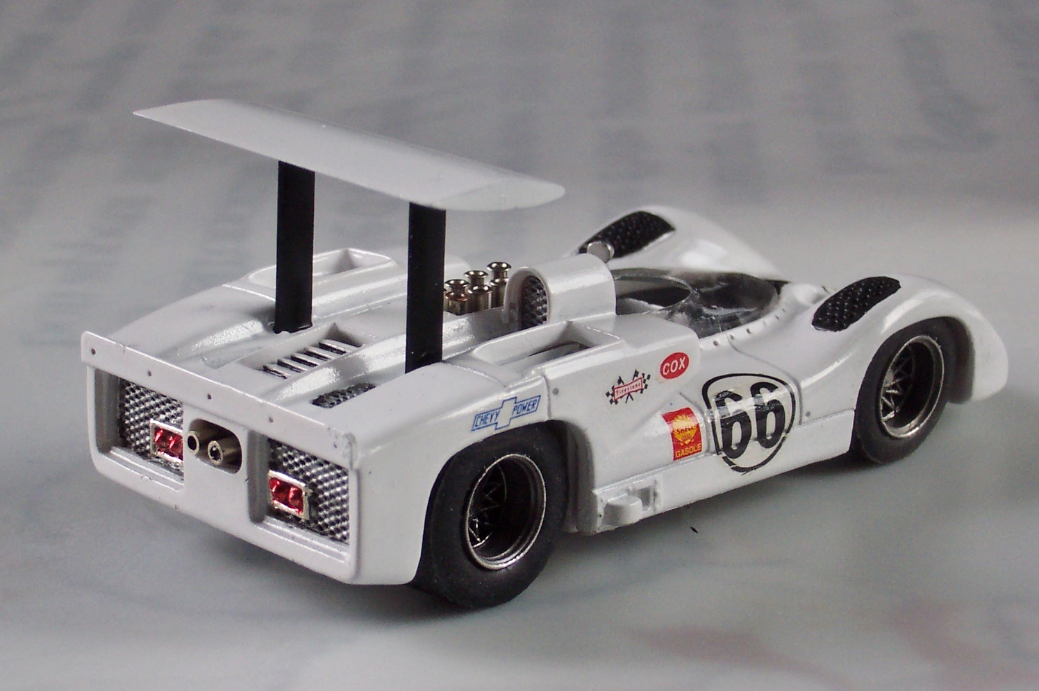 1/43 Chaparral Models: Chaparral 2E s/n: 001