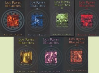 Luz De Oscuridad: 7 libros de Los Reyes Malditos